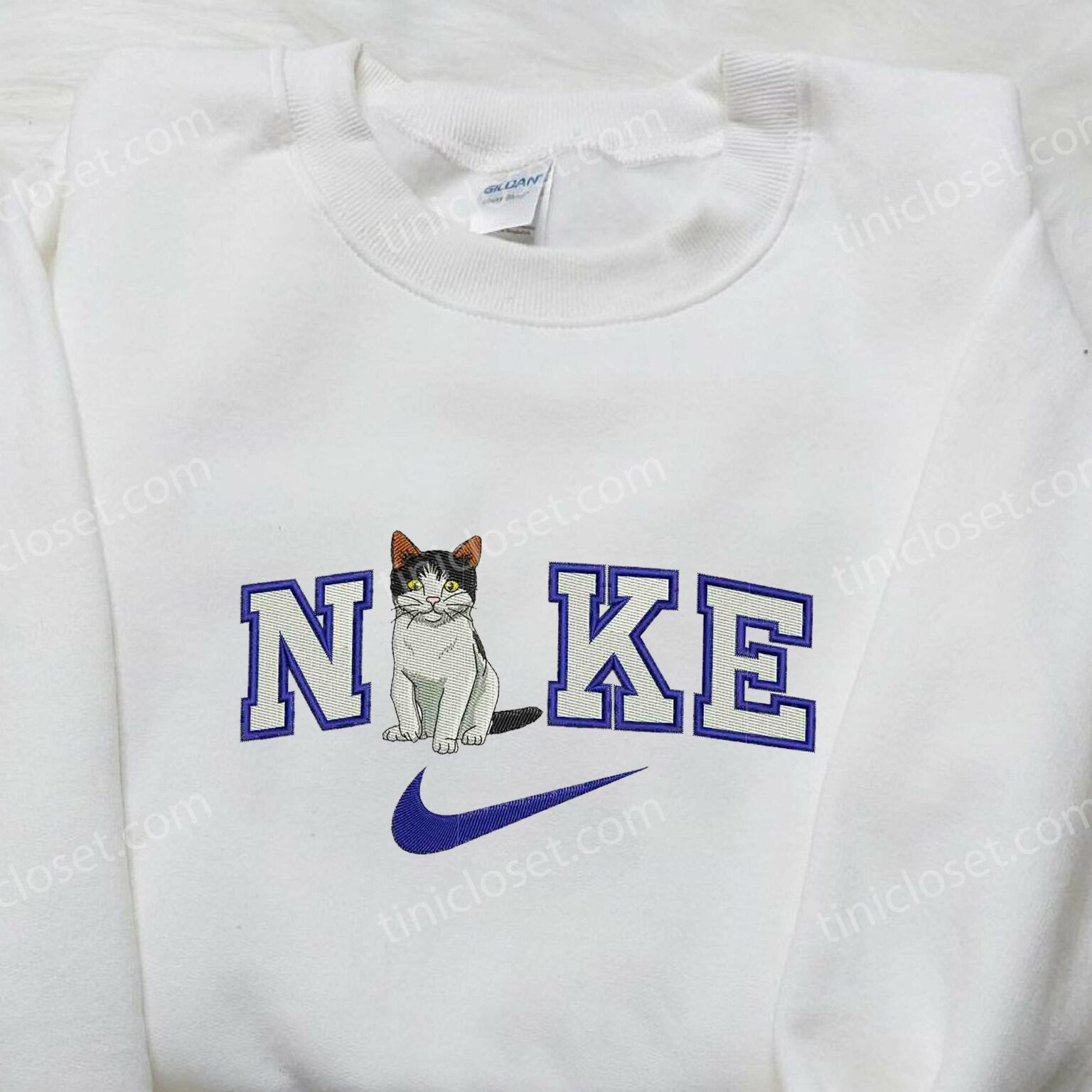Cat Sit x Nike Swoosh Embroidered Shirt, Animal Embroidered Shirt ...